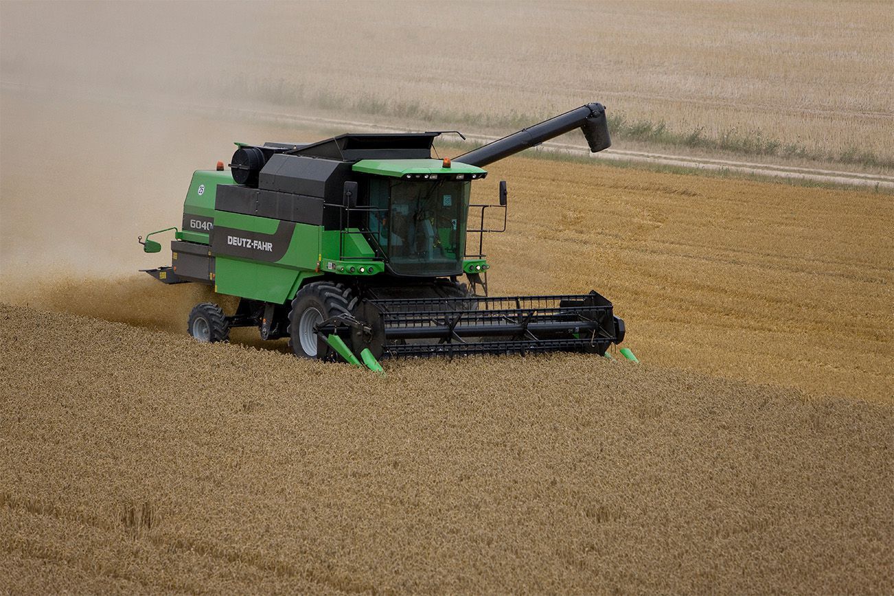 Test Drive: Deutz-Fahr 6040 Hts Combine Harvester – EXAIP